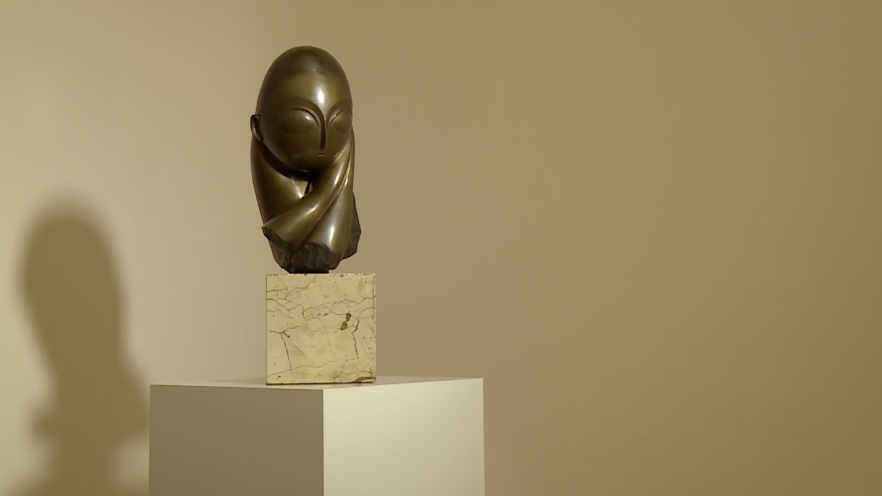 Colecția Brâncuși de la Muzeul de Artă din Craiova | TVR.RO